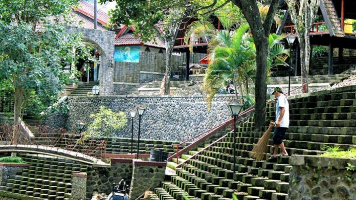 Ziarah Maria di Indonesia - Pen@ Katolik