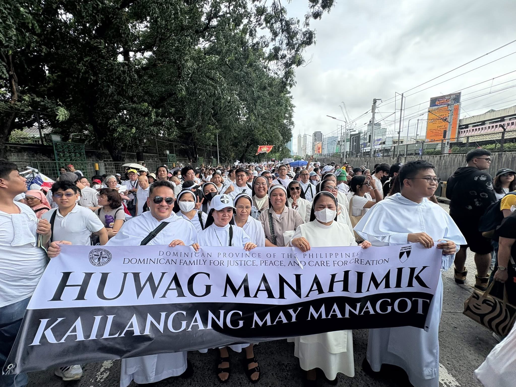 Dominikan Filipina Bergabung dalam “Trillion Peso March” Melawan ...